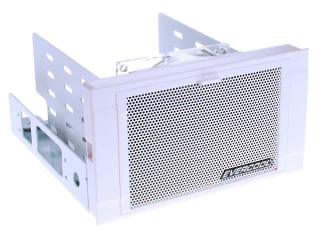 エルミタ：EVERCOOL、5.25ベイ2段に3.5インチHDDが3台収納できるマウンタ「ARMOR」発表