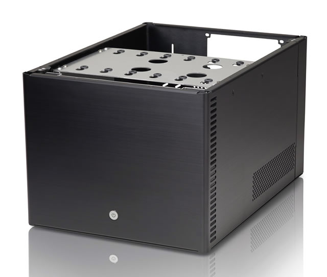 エルミタージュ秋葉原 [新製品] Fractal Design、HDD6台、SSD1台搭載可能なアルミ製Mini-ITXケース「Array R2」