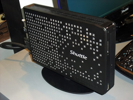 エルミタージュ秋葉原 [COMPUTEX TAIPEI 2011] Z68搭載キューブは年内発売に向け順調のShuttle