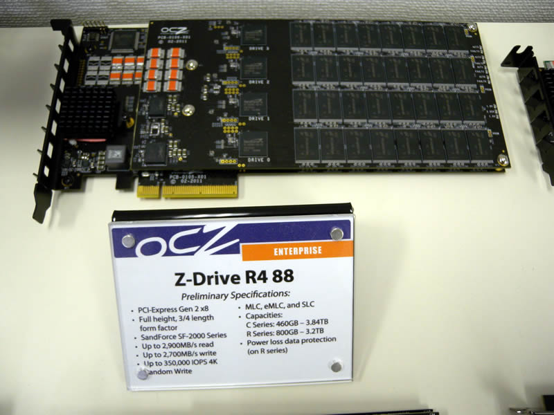 エルミタージュ秋葉原 [エルミタ取材班] OCZ「RevoDrive 3 X2」の国内投入は9月、「RevoDrive Hybrid」は早けれ ...