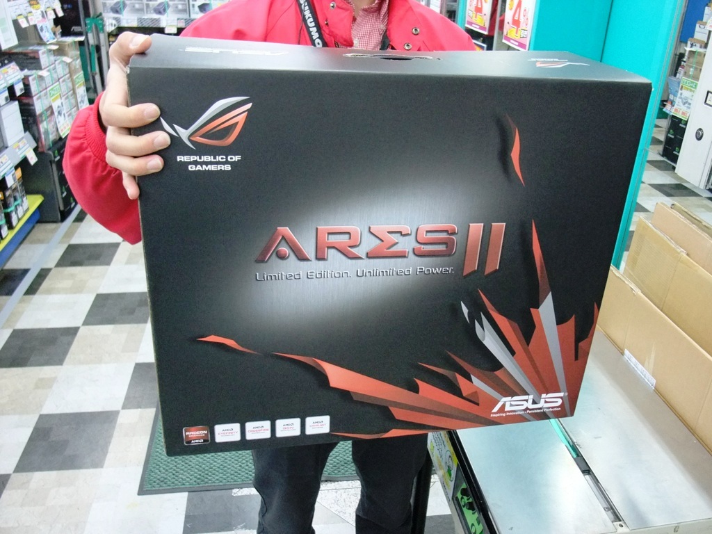 サイズも価格も超弩級。ASUSTeK「ARES2-6GD5」発売開始 - エルミタージュ秋葉原