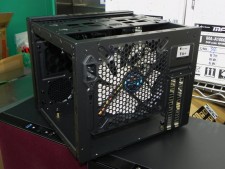 全5モデルをラインナップするJONSBOブランドのスタイリッシュCube型ケース「V6」シリーズが店頭へ - エルミタージュ秋葉原