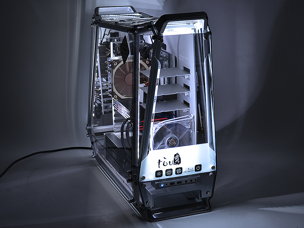 COMPUTEX：眺めているだけでも楽しい”現時点組立式”フルタワーPCケース、In Win「DUBILI」 - エルミタージュ秋葉原