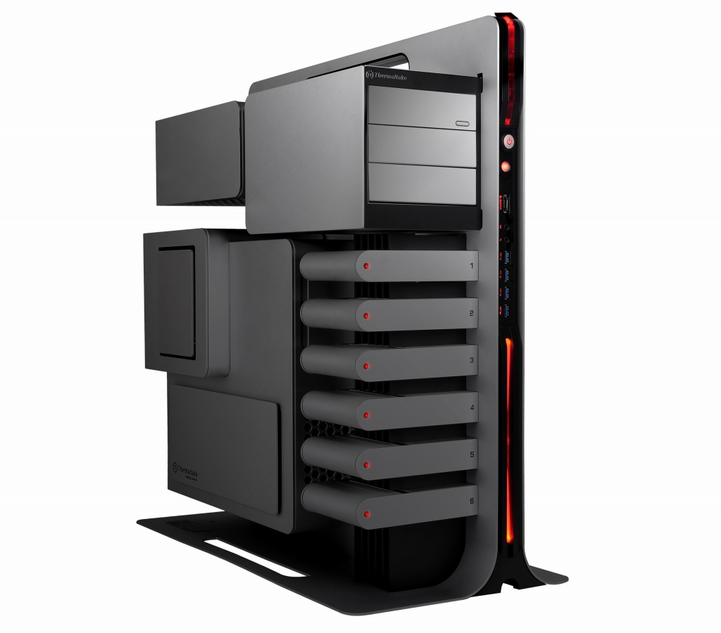 Thermaltake、BMWデザインのフルタワーケース「Level 10」限定モデル“Titanium”バージョン発表 - エルミタージュ秋葉原