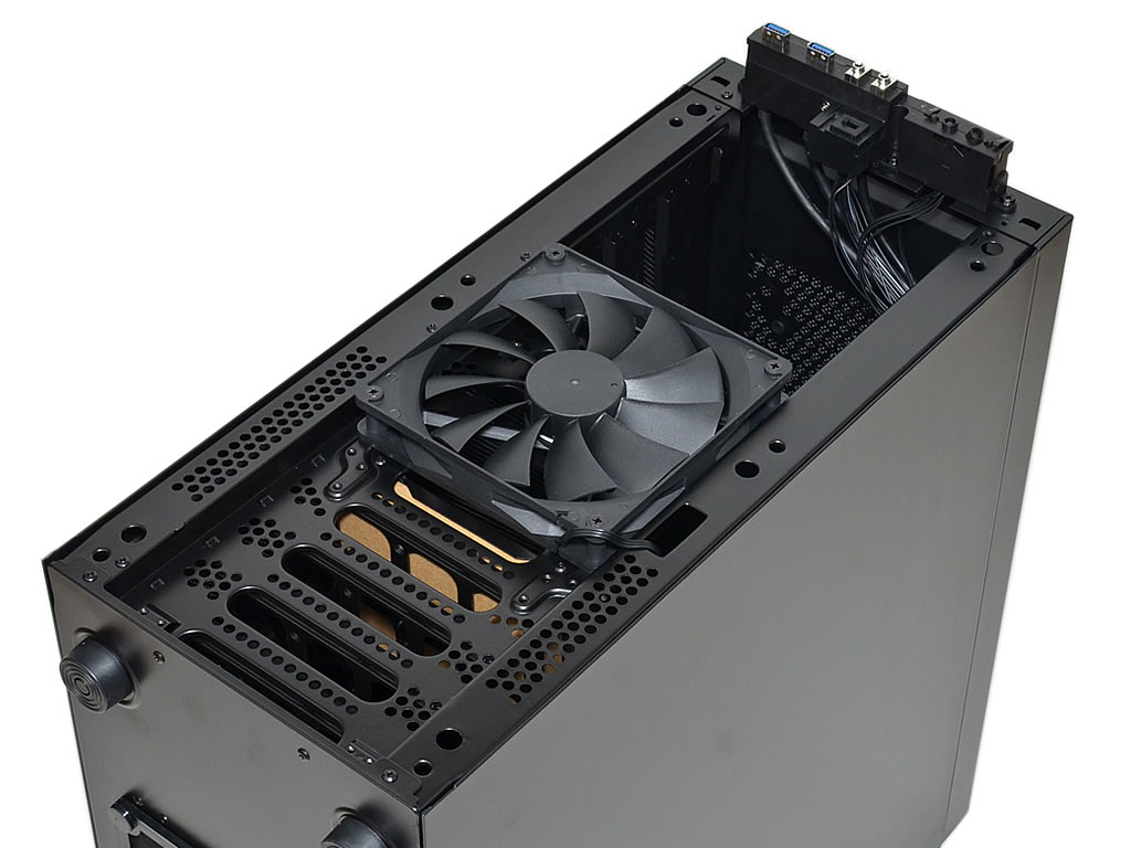 330r_21_1024x768 - エルミタージュ秋葉原