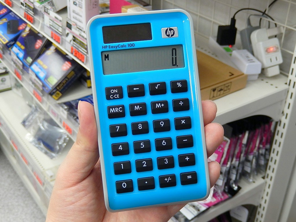 「コレオシ」Vol.1048 ～東映ランド～スマホサイズの小気味いいミニ電卓、HP「EasyCalc 100」 - エルミタージュ秋葉原