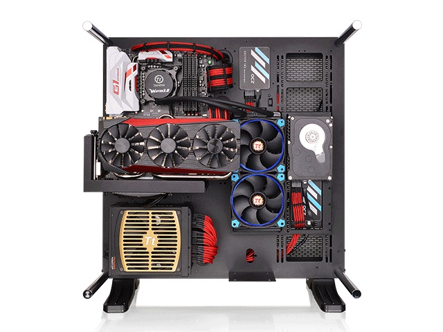 Thermaltake、「Core P5」にオールインワン水冷やドライブを“カッコよく”設置できるブラケット発売 - エルミタージュ秋葉原