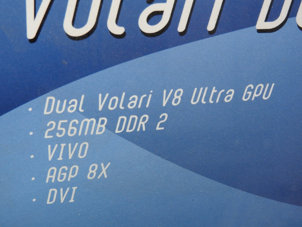 【懐かしのPCパーツ図鑑】 Vol.17 デュアルGPU搭載、XGI Technology「Volari Duo V8 Ultra」の新品発見 ...