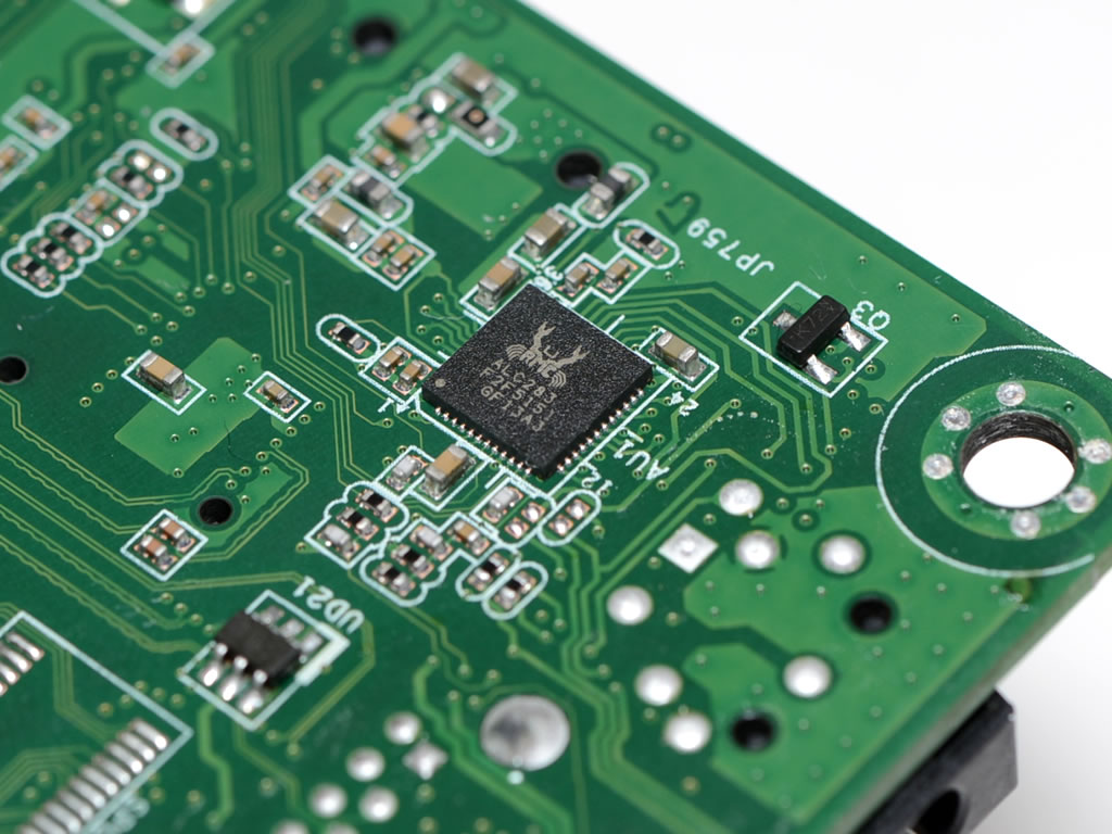 サイズも性能も妥協しない。新世代“Mini-STX”の超小型マシン、ASRock「DeskMini 110」 - エルミタージュ秋葉原