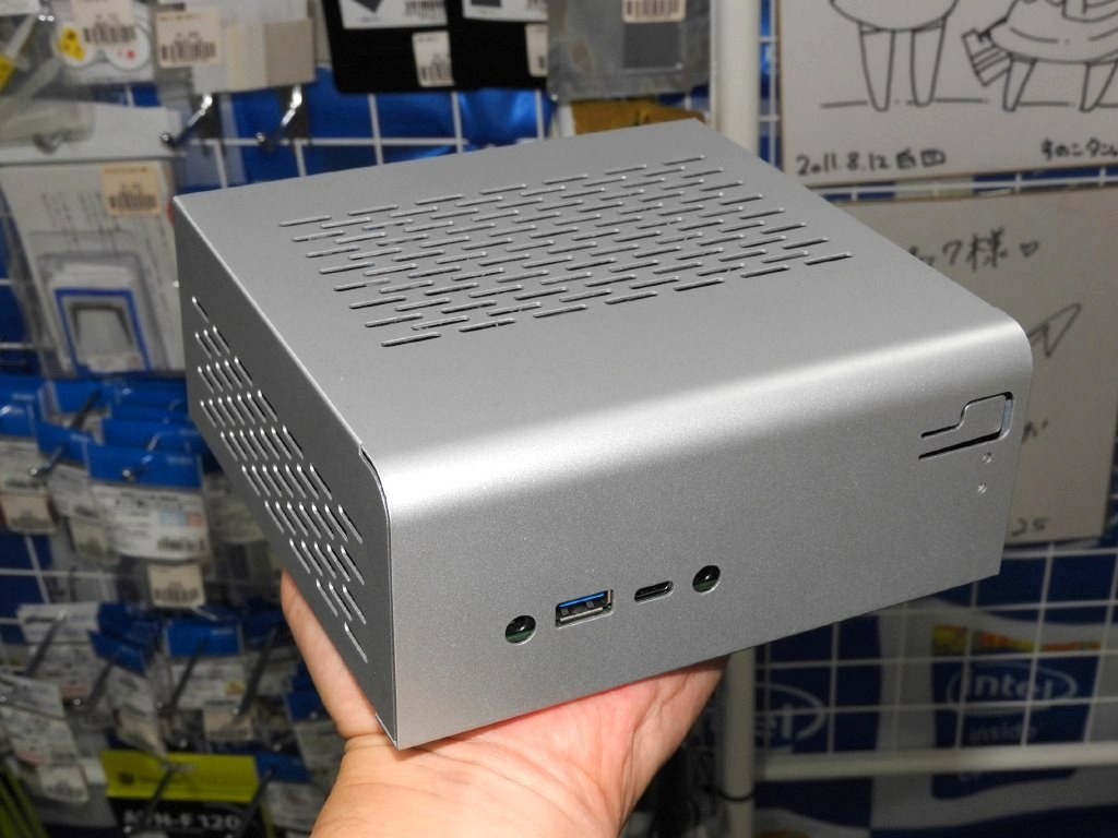 驚くほど小さい、オリオスペック「QUIESPEC Mini Cube VT01 SL」を画像でチェック - エルミタージュ秋葉原