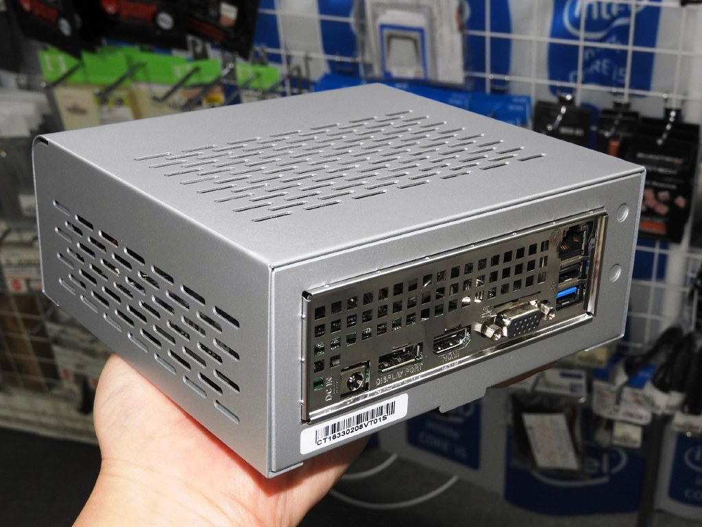 驚くほど小さい、オリオスペック「QUIESPEC Mini Cube VT01 SL」を画像でチェック - エルミタージュ秋葉原