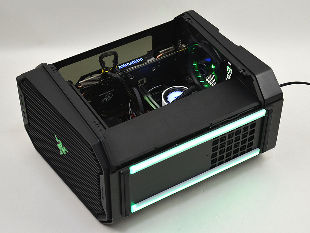 CUBE_RAZER_63_1024x768 - エルミタージュ秋葉原