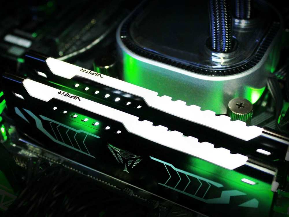 LEDライティング対応のDDR4メモリ、PATRIOT「VIPER LED DRAM」 - エルミタージュ秋葉原