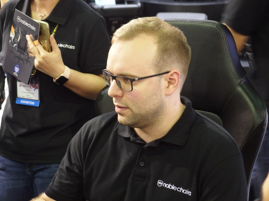 スタイルを選ばないゲーミングチェアの大本命。ドイツ「noblechairs」を試す - エルミタージュ秋葉原
