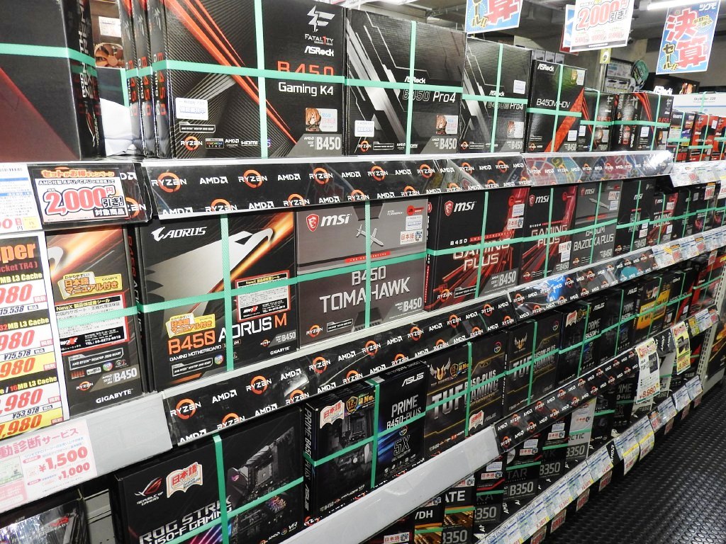 意外に盛り上がった、AMD B450チップ搭載マザーのやや深夜販売 - エルミタージュ秋葉原