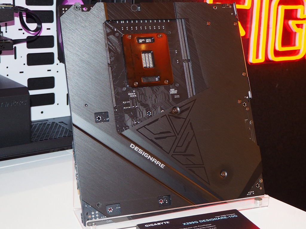 COMPUTEX：Xeon W3175X向けや10G LANモデルなど、GIGABYTEの最新マザーをチェック - エルミタージュ秋葉原