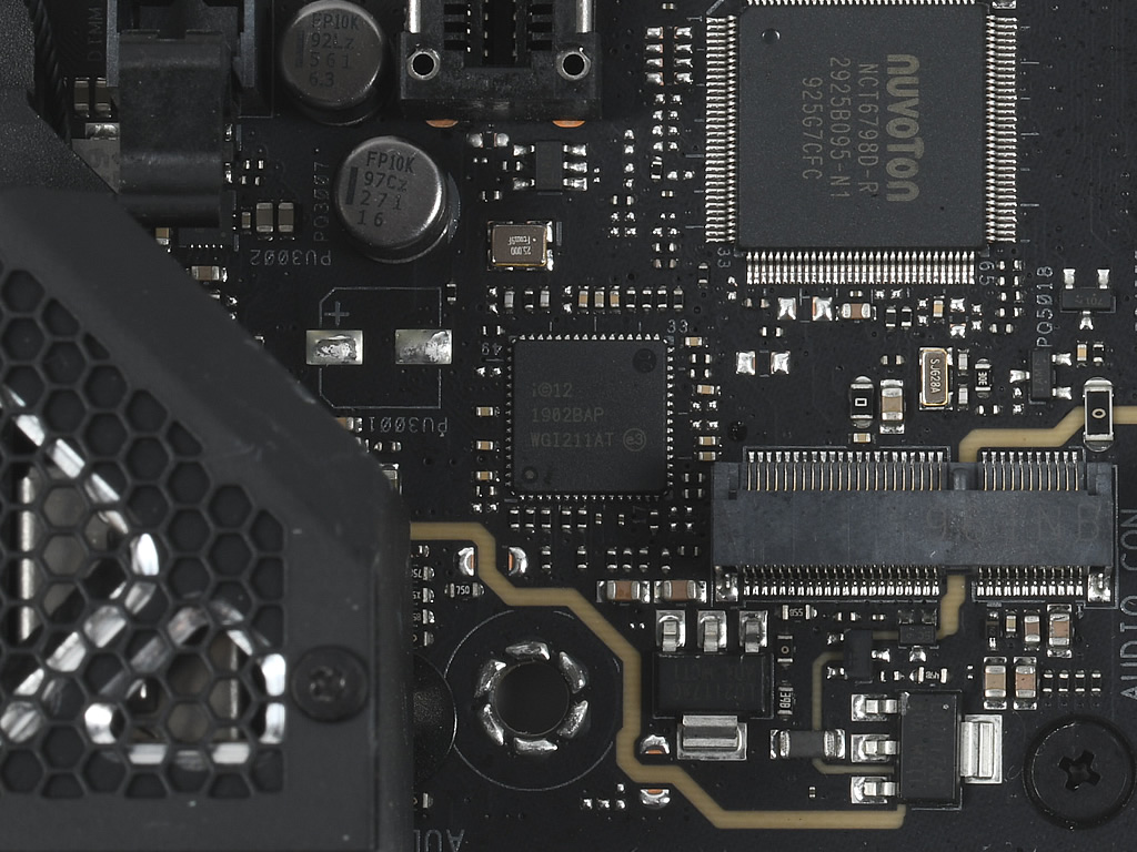 小型PCの新たな選択肢。Mini-DTX対応Ryzenマザー、ASUS「ROG Crosshair VIII Impact」 - エルミタージュ秋葉原