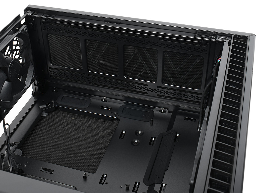 これで全てが分かる。Fractal Design「Define 7 Compact」徹底解説 - エルミタージュ秋葉原