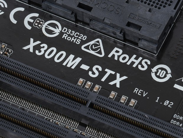 Renoirのために設計された超小型ベアボーン、ASRock「DeskMini X300」 - エルミタージュ秋葉原