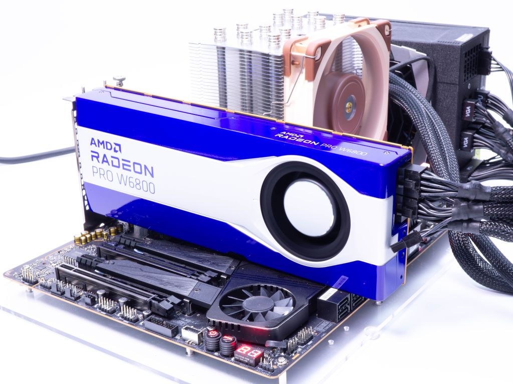 AMD「Radeon PRO W6800」検証：「RDNA 2」はワークステーションでも力を発揮できるか - エルミタージュ秋葉原