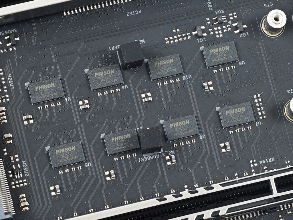 新世代Ryzenの力を引き出す大規模電源のスーパーハイエンド、ASRock「X670E Taichi」 - エルミタージュ秋葉原