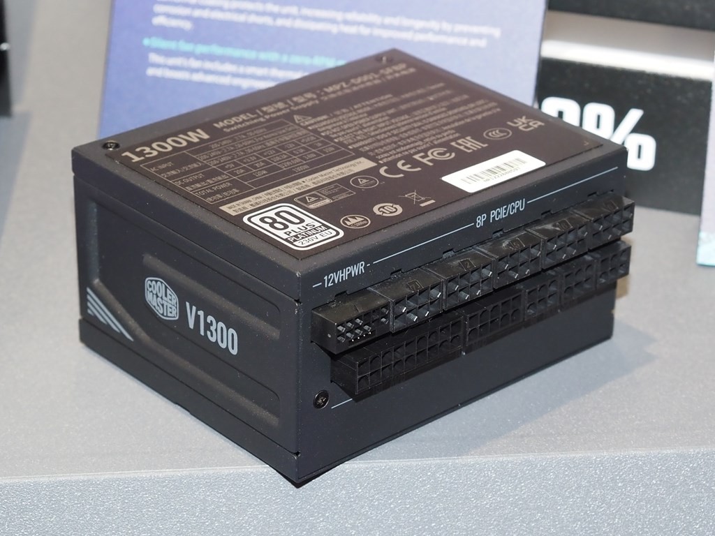 VSFX_PLATINUM_04 - エルミタージュ秋葉原