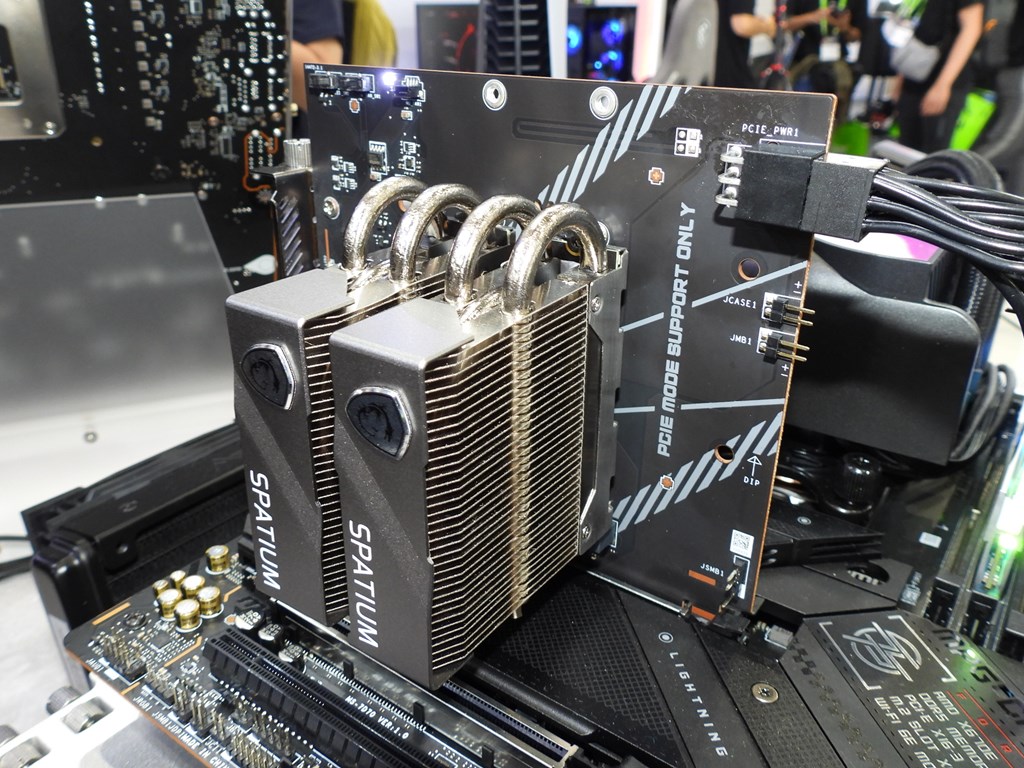 COMPUTEX：驚速14GB/sのPCIe 5.0 SSD「SPATIUM M570 PRO」登場。巨大ヒートシンクは最大30℃冷える ...