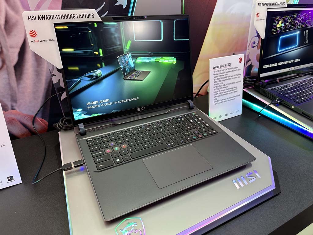 Stealth_16_Mercedes-AMG_42 - エルミタージュ秋葉原