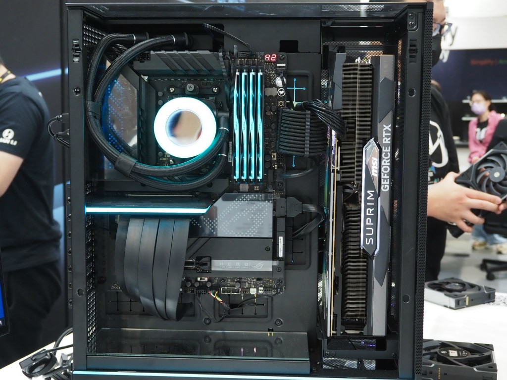 sup_01_02 - エルミタージュ秋葉原