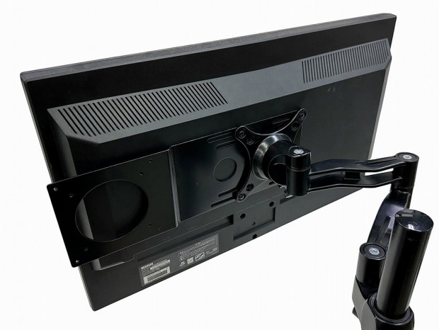 長尾製作所、モニターアームでVESA穴を塞がない「VESA規格増設プレート ロング」発売 - エルミタージュ秋葉原