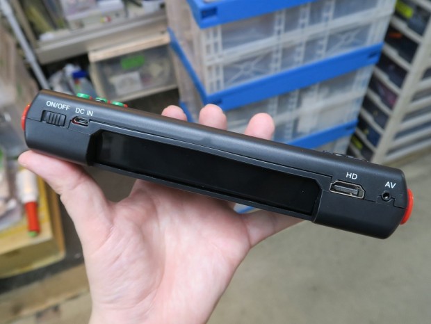 メガドライブのポータブル互換機「IPS16ビットポケットMD HD」が発売 - エルミタージュ秋葉原