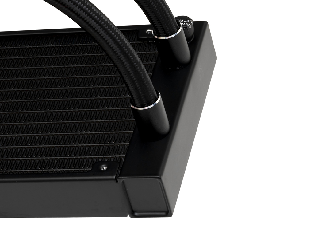 DIY水冷の老舗EKWBが手掛けた高性能オールインワン型水冷「EK-Nucleus AIO CR360 Dark」 - エルミタージュ秋葉原