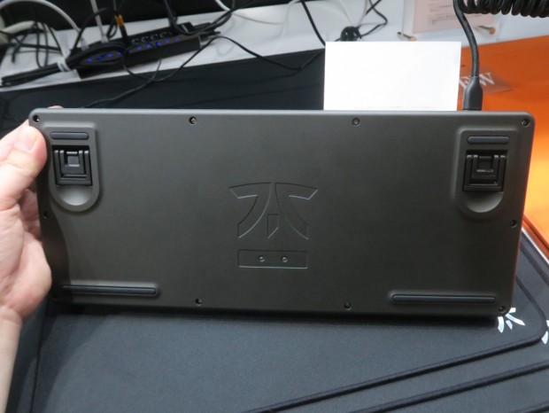 TGS2023：鈍器になるフルメタルキーボードから“底面肉抜き”マウスまで、Fnatic Gearの新作 - エルミタージュ秋葉原