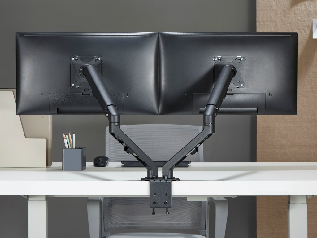 UNI-ARM-DUAL01_01 - エルミタージュ秋葉原