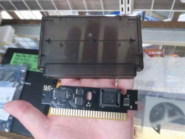 オリジナルのファミコンカセットが作れる「FCマッパー30 フラッシュカートリッジ V2」が入荷 - エルミタージュ秋葉原