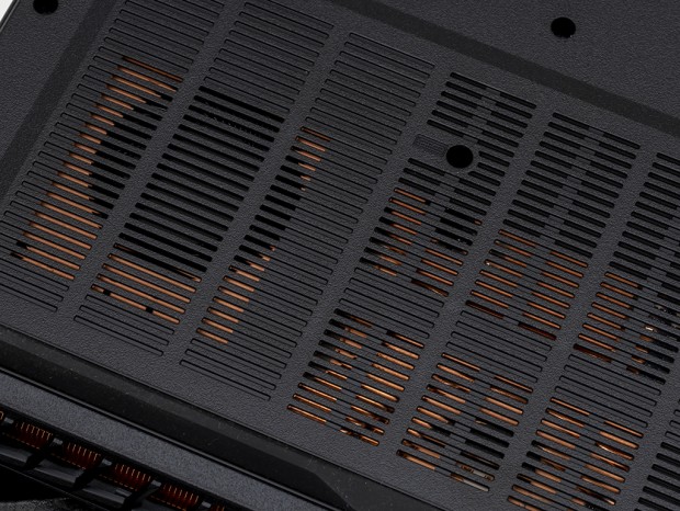 使い手を選ばない高コスパな最新カジュアルゲーミングノートPC、ドスパラ「GALLERIA RM7C-R45」 - エルミタージュ秋葉原