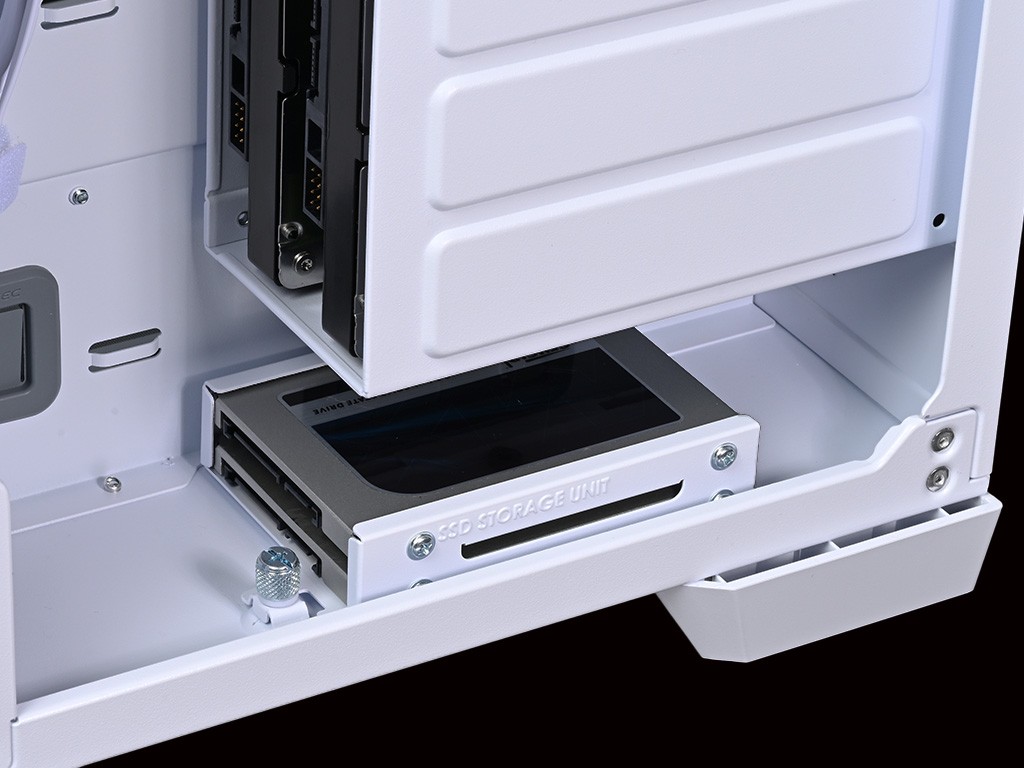 c8_060 - エルミタージュ秋葉原