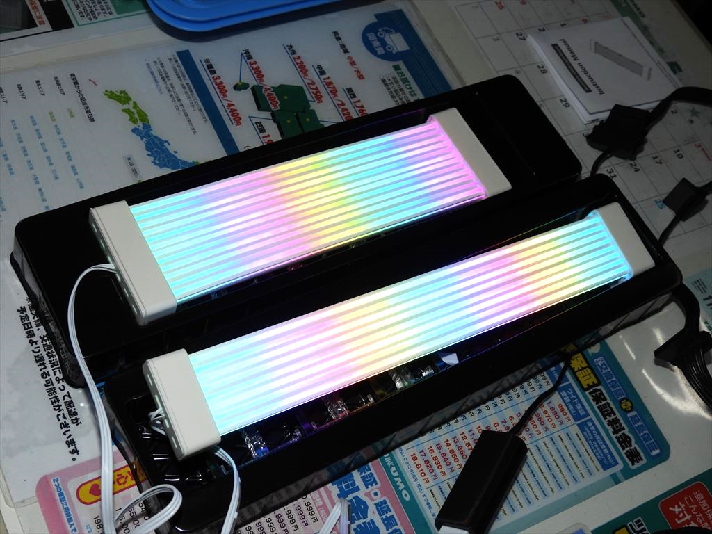 電源ケーブルに被せるだけでギラギラに魅せる、アイネックスから安価なARGB LEDカバーが発売 - エルミタージュ秋葉原