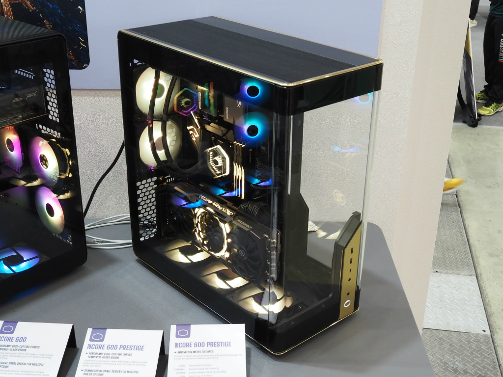 COMPUTEX：パノラマビューの向きが変更できるCooler Master初のピラーレスケース「NCORE 600 PRESTIGE ...