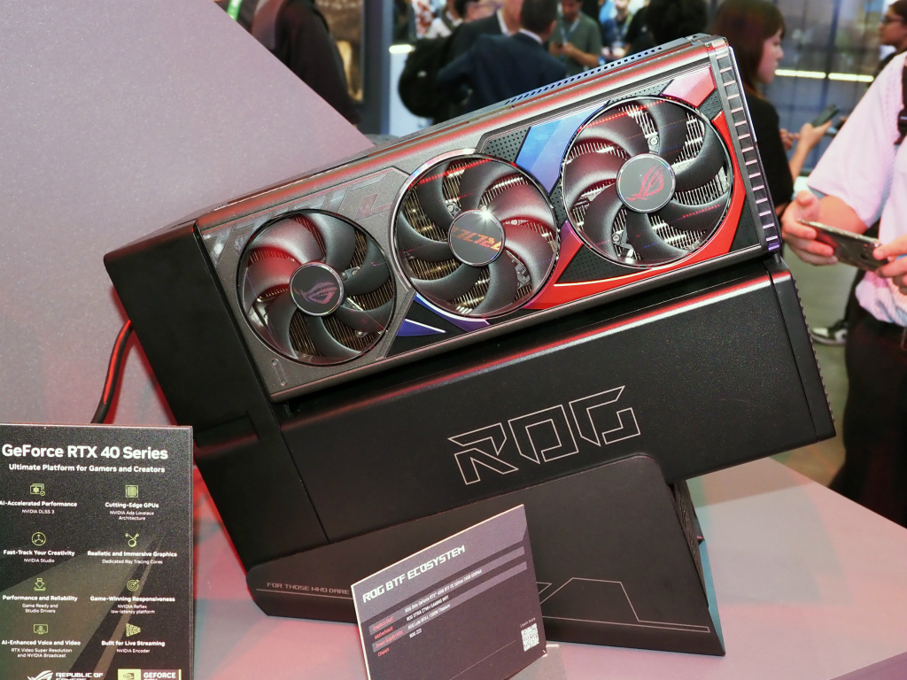 COMPUTEX：ASUS、Advanced BTFで作るグラフィックスカードが主役のPCをチェック - エルミタージュ秋葉原