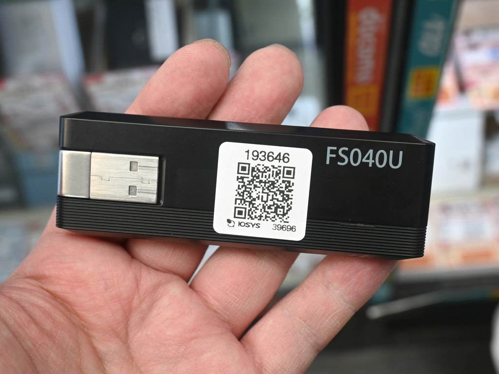 (お買い得中古品情報) ドングル型モバイルルーター「+F FS040U」の中古品が税込5,980円で販売中 - エルミタージュ秋葉原