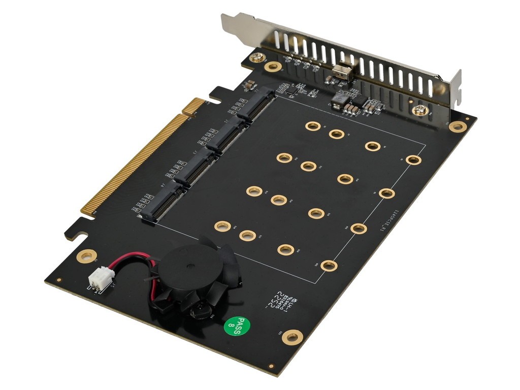 ECM40_04 - エルミタージュ秋葉原