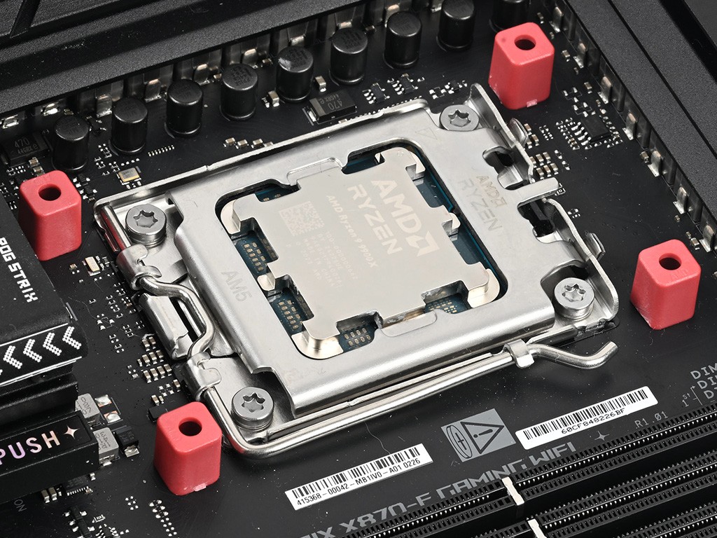 is_67_xt_20 - エルミタージュ秋葉原