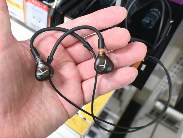 (アキバ取材班) 聴きたい音を狙い撃ちで聴ける、特定音域フォーカスのイヤホン「DT 70 IE」シリーズが発売 - エルミタージュ秋葉原
